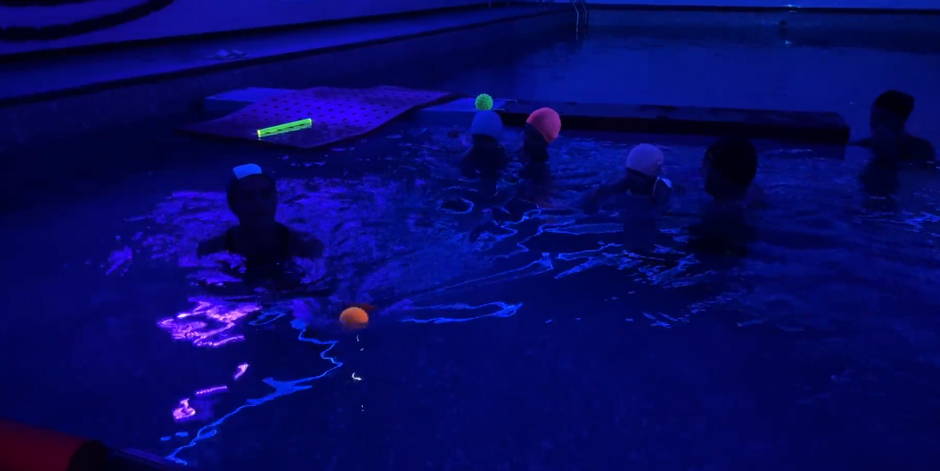 La piscine sensorielle grâce au concept Snoezelen